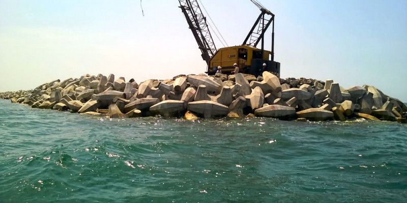 Port de Pêche de Mussanah | Concrete Layer Innovations - CLI | Artelia ...