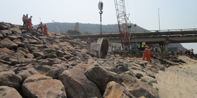 DABHOL LNG port protection, India : an ACCROPODE™ project | CLI ...